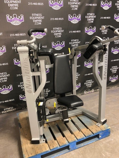 Buy Nautilus Nitro Bilateral Bicep Curl Online | Fitness Equipment Empire