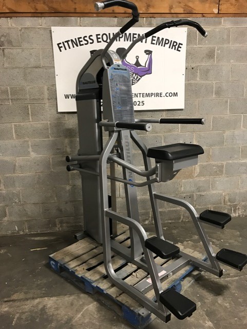 Buy Nautilus Nitro Plus Gravitron Assisted Dip & Pull-up Machine Online ...