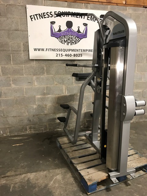 Buy Nautilus Nitro Plus Gravitron Assisted Dip & Pull-up Machine Online ...