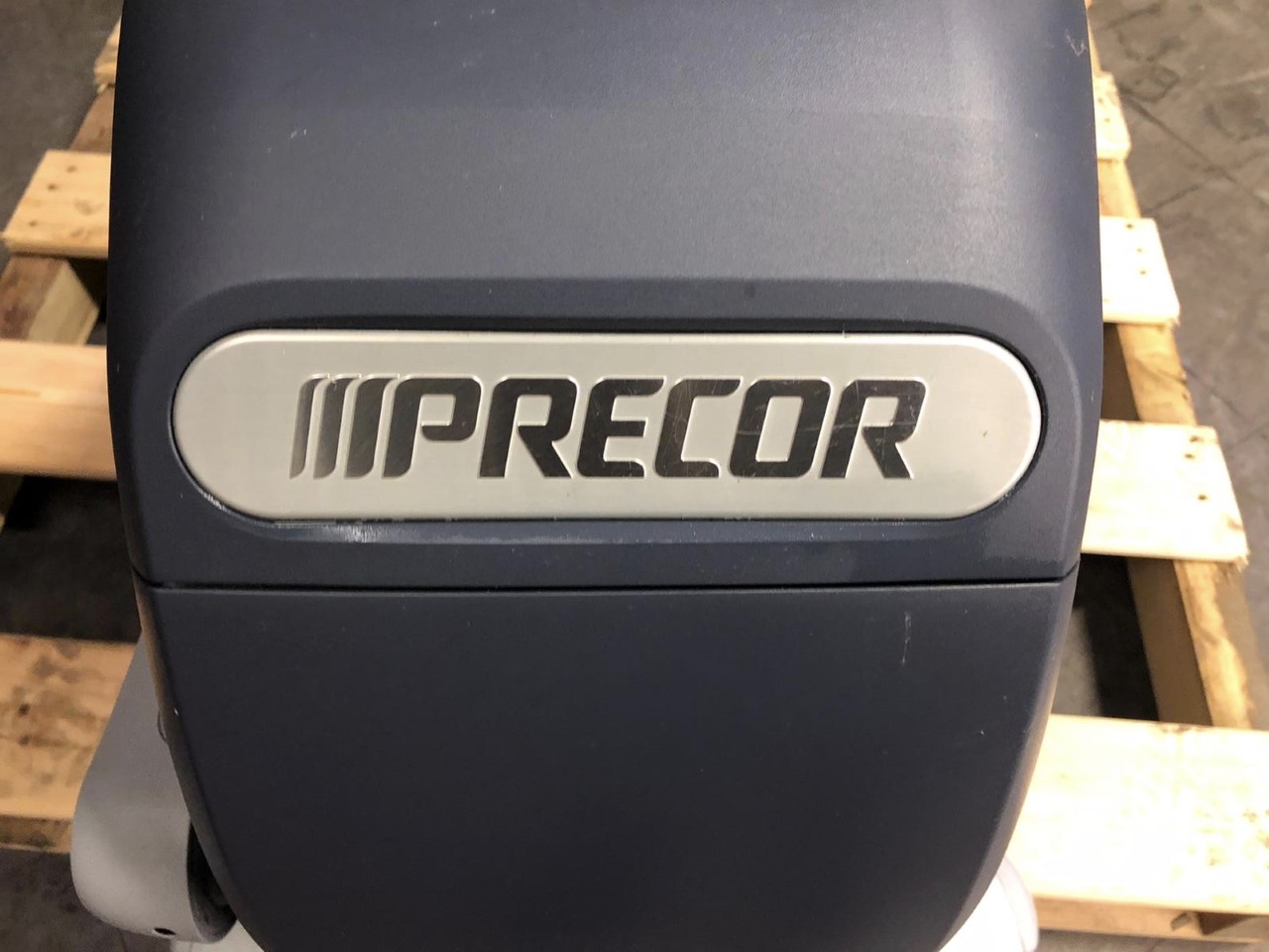 Buy Precor 885 Version 2 Ellipticals w/P82 Consoles - Newest Models ...