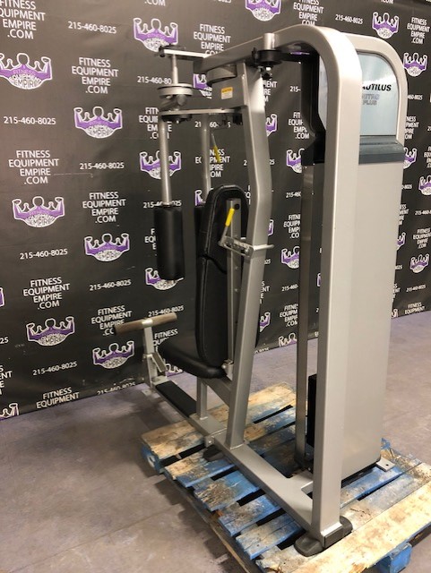 Buy Nautilus Nitro Plus Pec Fly & Rear Delt Combo Machine Online ...