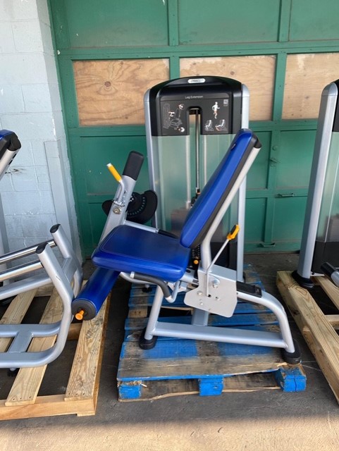 Buy Precor Discovery 13 Unit Total Body Strength Circuit - Newest ...