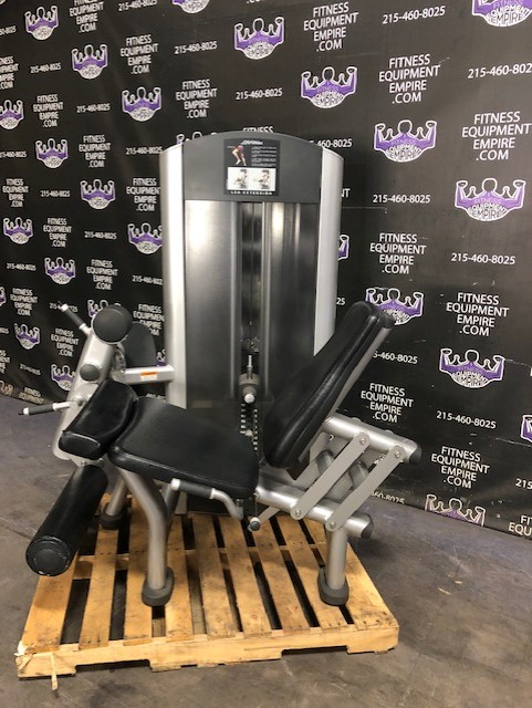 Buy Life Fitness Signature Series Platinum Leg Extension Online ...