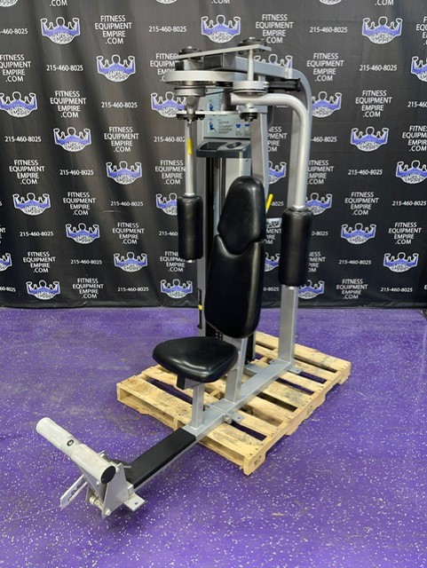 Buy Nautilus Nitro Plus Pec Fly & Rear Delt Combo Machine Online ...