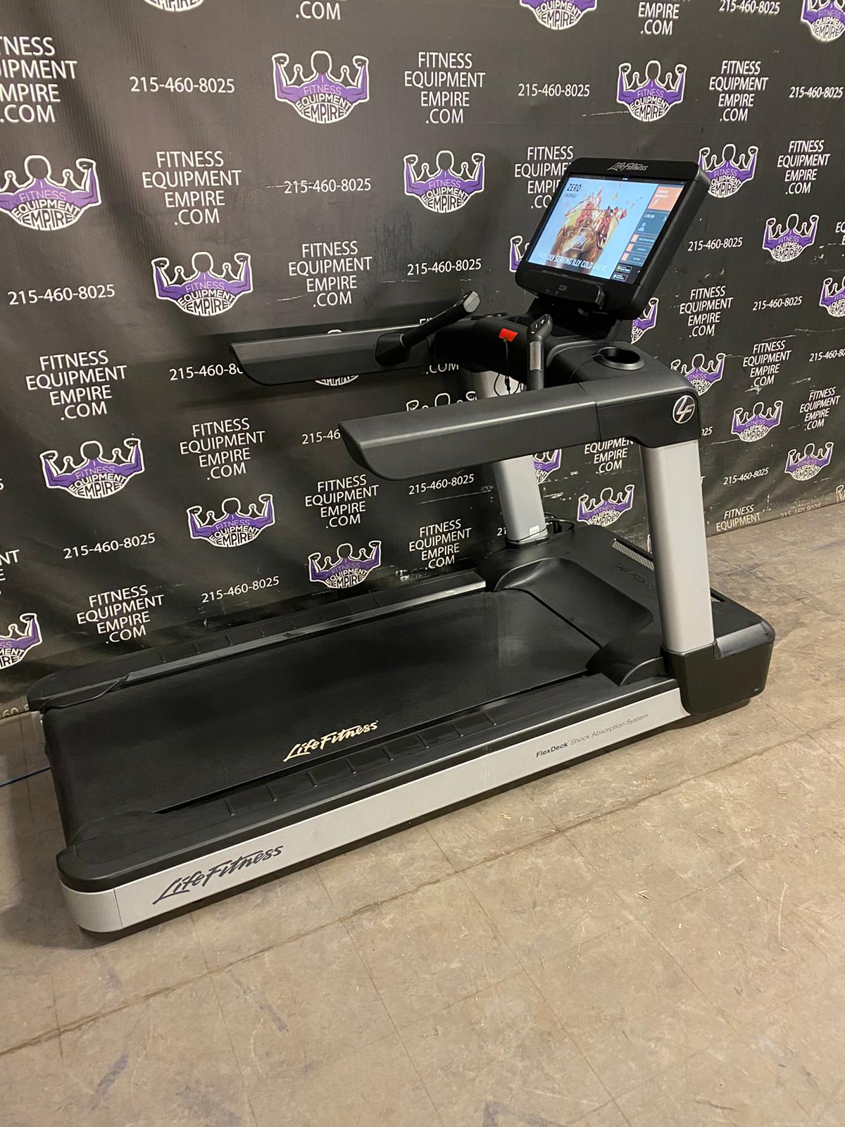 Buy Life Fitness Integrity Series Treadmills w/Discover SE3HD Consoles ...