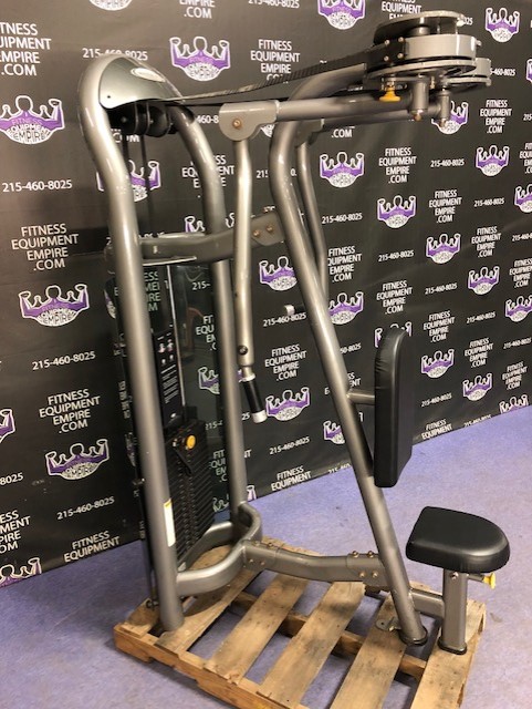 Buy Matrix G3 Pec Fly Rear Delt Combo Machine w/300 lb. Stack Online ...