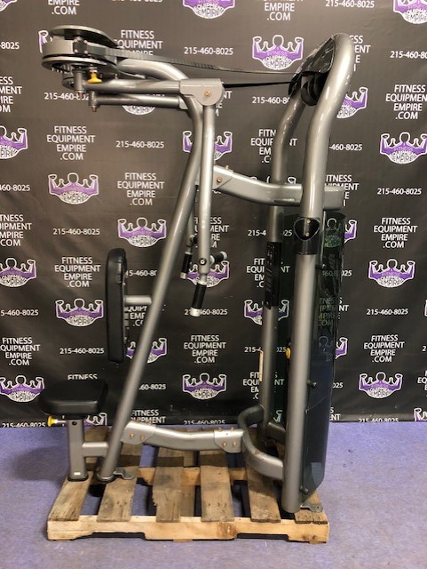 Buy Matrix G3 Pec Fly Rear Delt Combo Machine w/300 lb. Stack Online ...