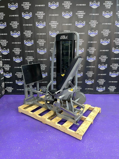 Buy Cybex Eagle Platinum Seated Leg Press w/500 lb. Stack Online ...