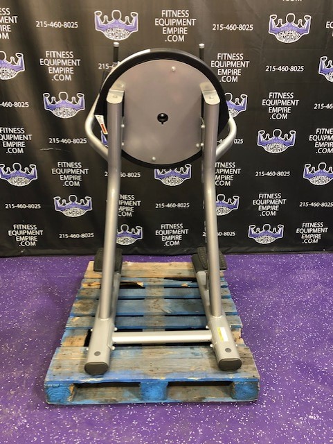 Buy Life Fitness Signature Series Bosu Leg Raise Online | Fitness ...