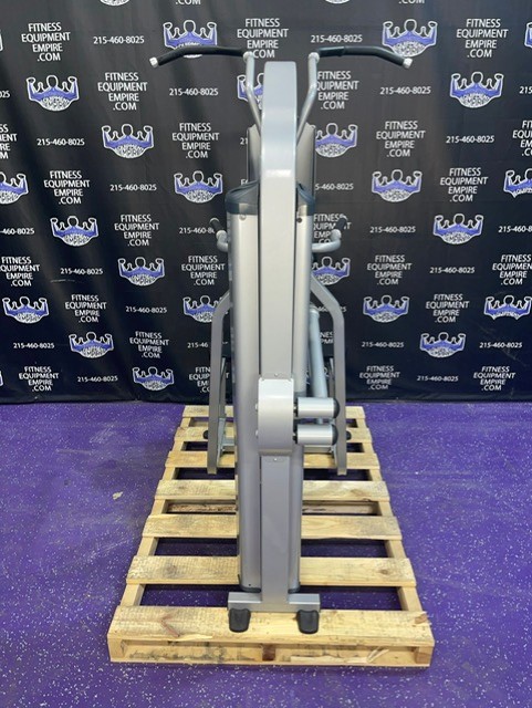 Buy Nautilus Nitro Plus Gravitron Assisted Dip & Pull-up Machine Online ...