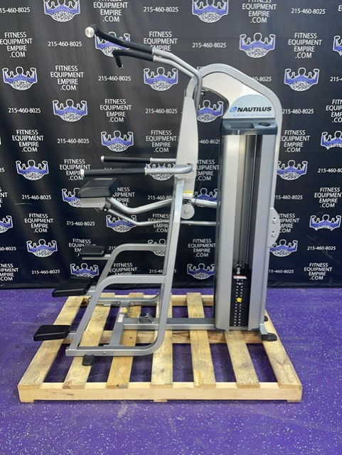 Buy Nautilus Nitro Plus Gravitron Assisted Dip & Pull-up Machine Online ...