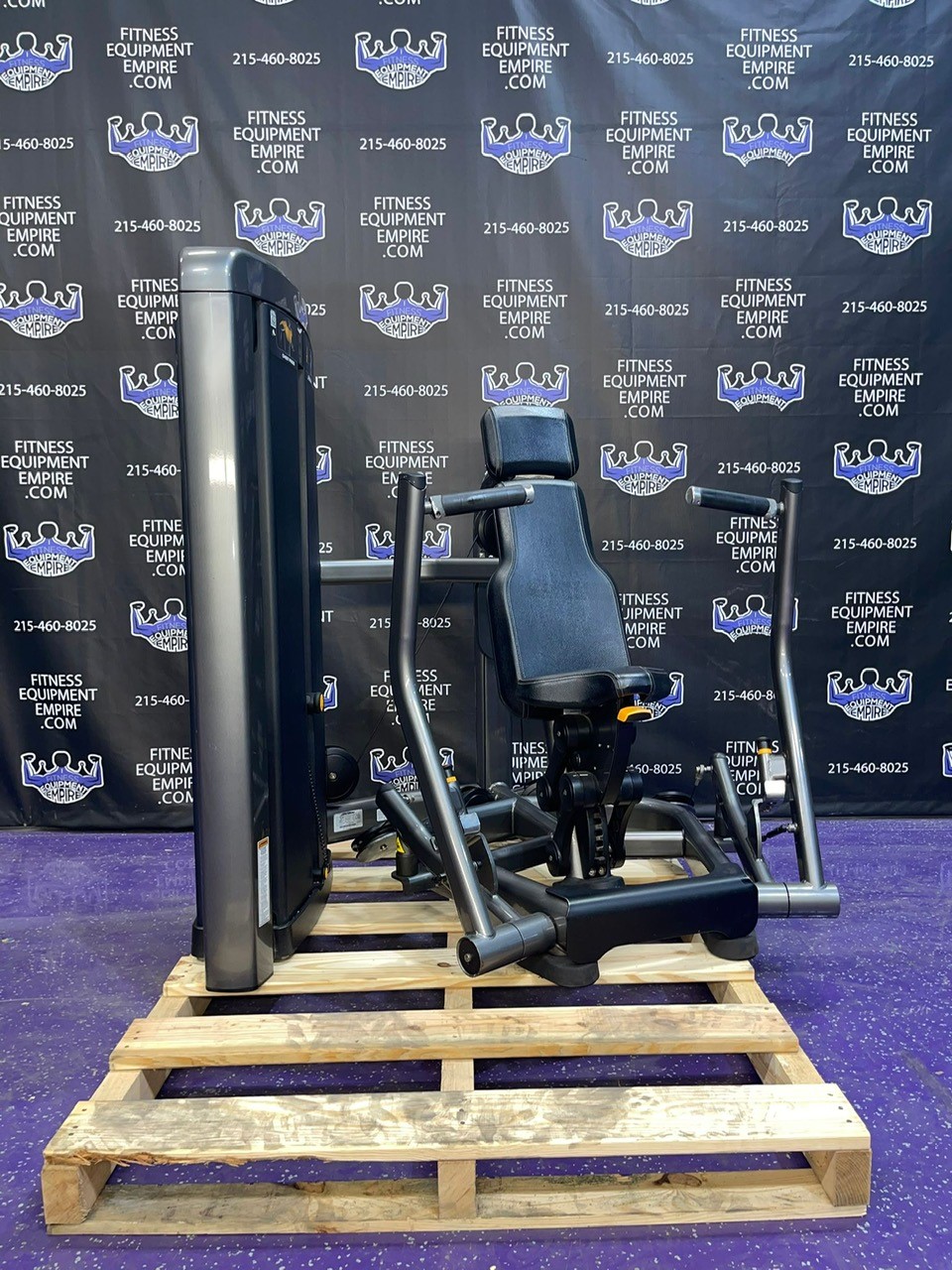 Buy Life Fitness Insignia Chest Press w/305 lb. Stack - Newest Model ...