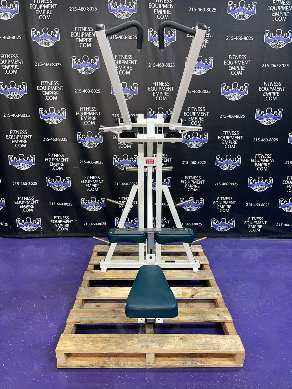 Buy Magnum Plate Loaded Biangular Diverging Lat Pulldown Online ...