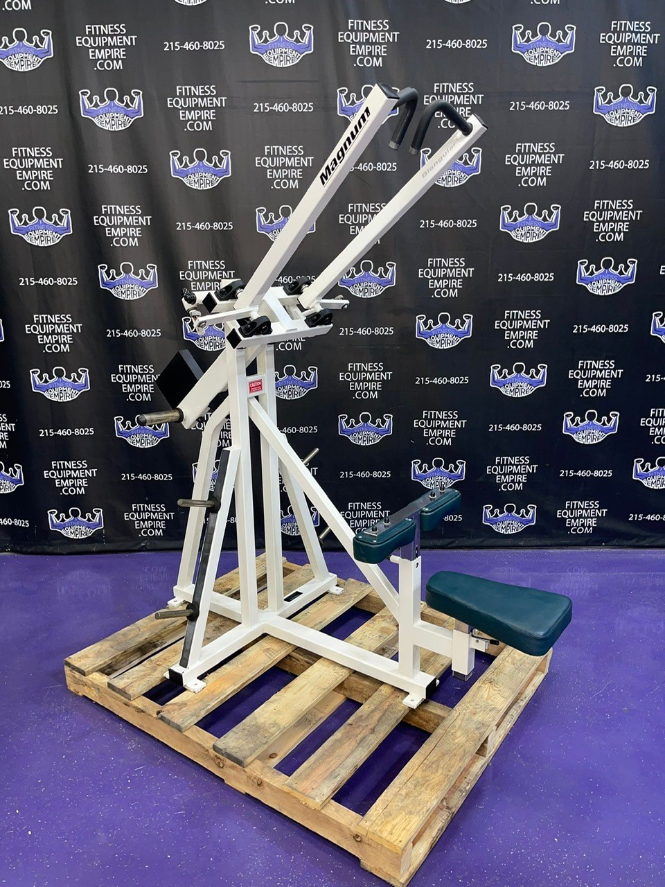 Buy Magnum Plate Loaded Biangular Diverging Lat Pulldown Online | Fitness Equipment Empire