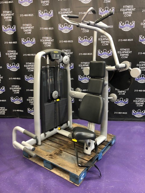 Buy Technogym Vertical Traction - Total Back Machine Online | Fitness ...