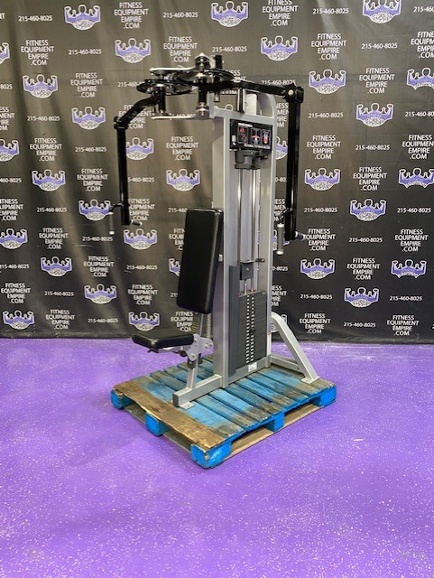 Buy Hammer Strength Select Pec Fly & Rear Delt w/300 lb. Stack Online ...