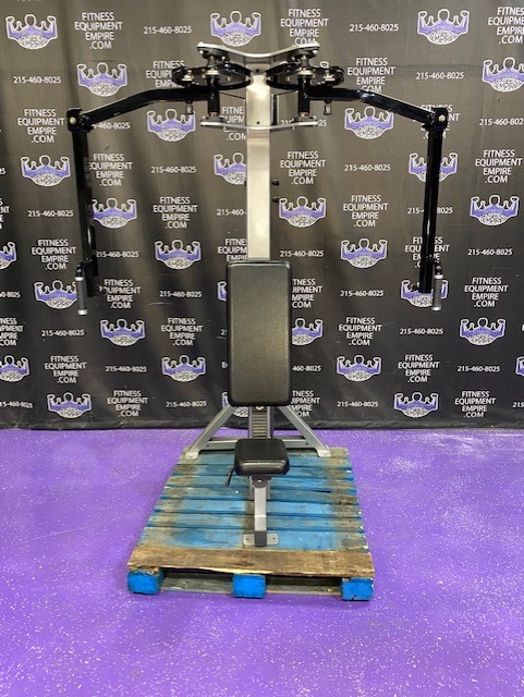 Buy Hammer Strength Select Pec Fly & Rear Delt w/300 lb. Stack Online ...