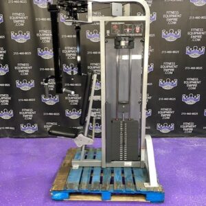 Buy Hammer Strength Select Pec Fly & Rear Delt w/300 lb. Stack Online ...