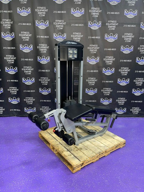 Buy Life Fitness Leg Extension & Prone Lying Leg Curl Combo Machine ...