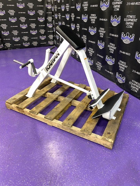 Buy Precor Icarian Chest Supported T Bar Row Online | Fitness Equipment ...