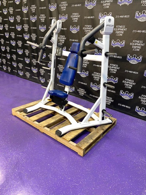 Buy Precor Discovery Plate Loaded Incline Chest Press - Available w/Blk ...