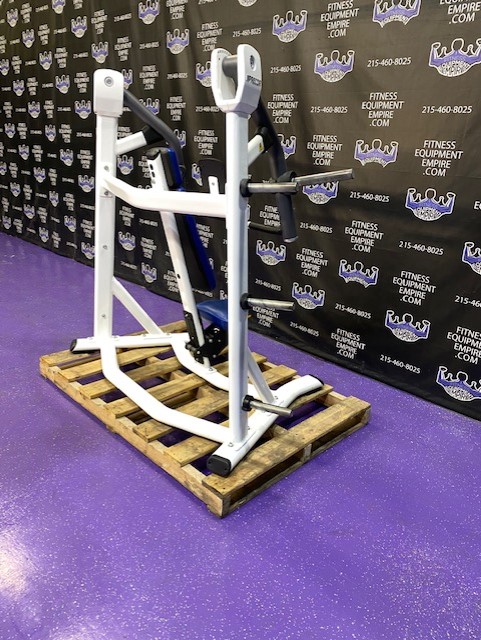 Buy Precor Discovery Plate Loaded Incline Chest Press - Available w/Blk ...