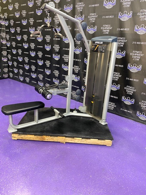 Buy Precor Lat Pulldown & Low Row Combo Machine 220 lb. Stack - Current ...