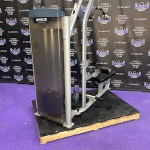 Buy Precor Lat Pulldown & Low Row Combo Machine 220 lb. Stack - Current ...