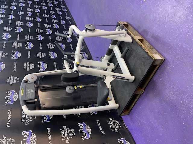 Buy Technogym Low Row Online | Fitness Equipment Empire