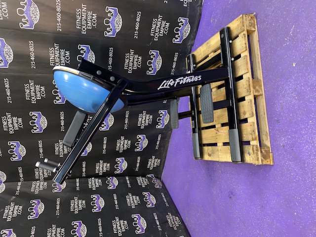 Buy Life Fitness Signature Series Bosu Leg Raise Online | Fitness ...