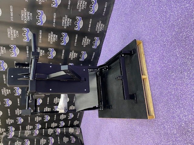 Buy Arsenal Pendulum Squat - BRAND NEW - Avoid 60 Week Lead Time Online ...