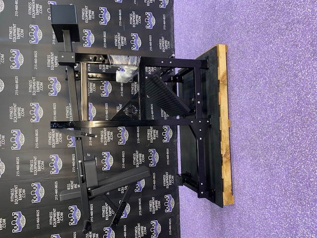 Buy Arsenal Pendulum Squat - BRAND NEW - Avoid 60 Week Lead Time Online ...