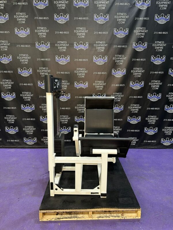 Buy Paramount Compact Seated Leg Press Online | Fitness Equipment Empire